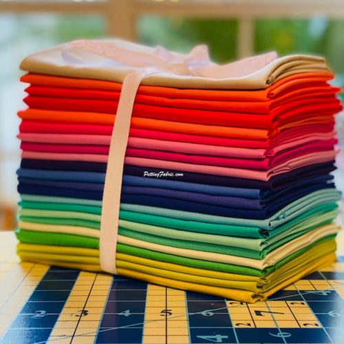 Tula Pink Solids 2021 - Petting Fabric